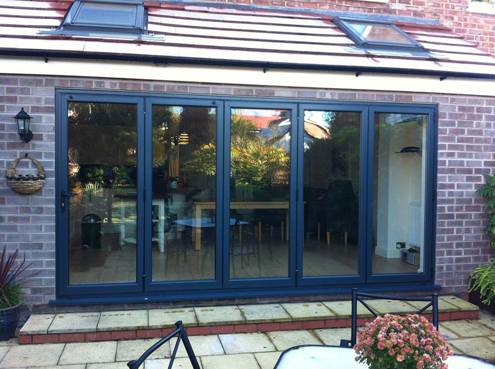 bi-fold-4 - CES Windows